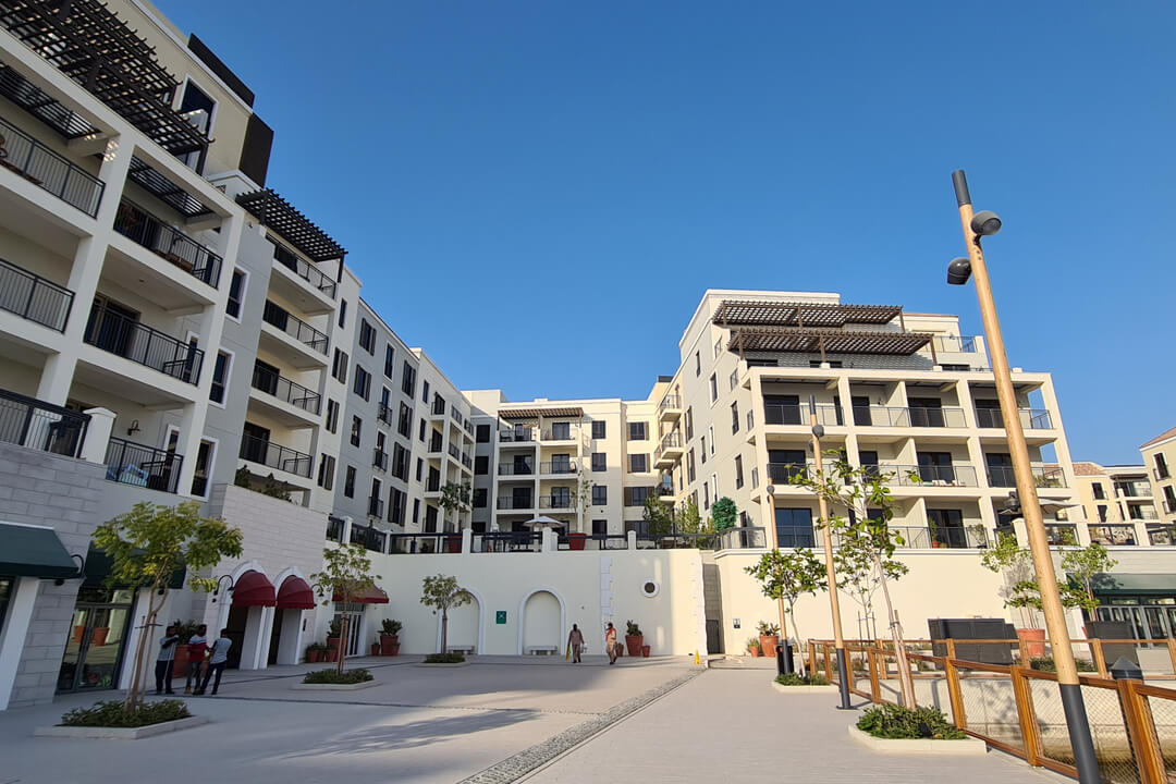 La Cote: Dubai's Waterfront Haven